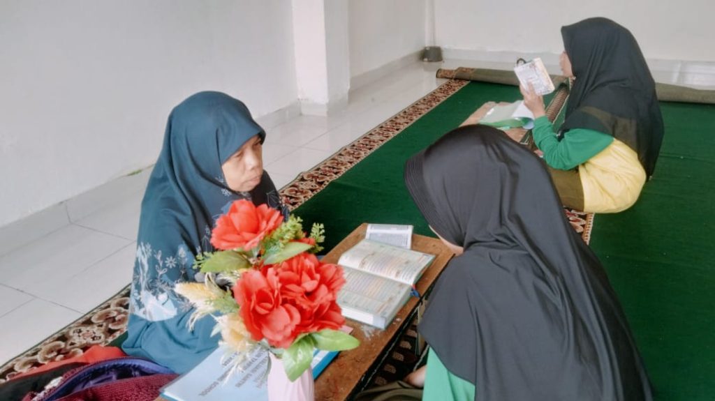 Club Tahfidz SMP Insan Madani - LAZ Insan Madani Jambi
