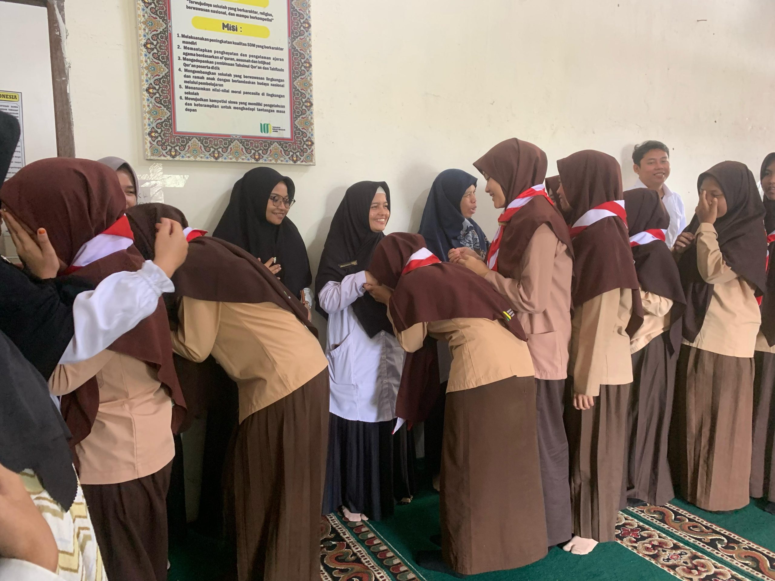 Halal bi halal di SMA Insan Madani Boarding School Jambi - LAZ Insan Madani Jambi